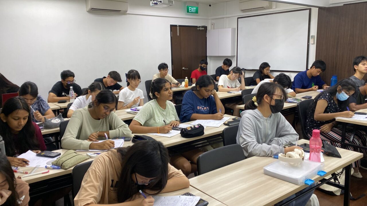 Physics Headstart Bootcamp - Physics Academy